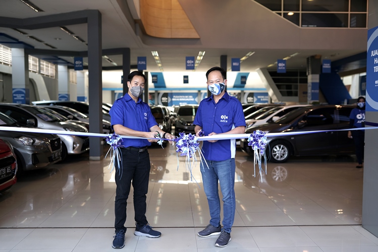 OLX Autos Buka Layanan Jual Beli Tukar Tambah Mobil Bekas di Bandung