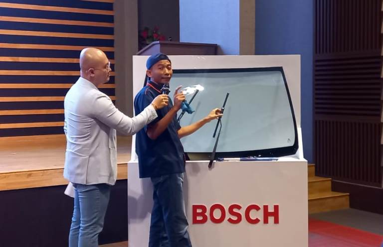 Bosch Indonesia Bagikan Ribuan Wiper Gratis, Begini Cara Ikutan